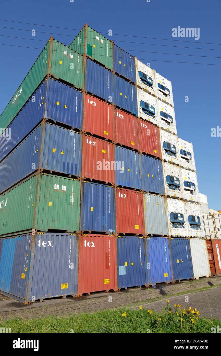 Containers and tourism hi-res stock photography and images - Alamy