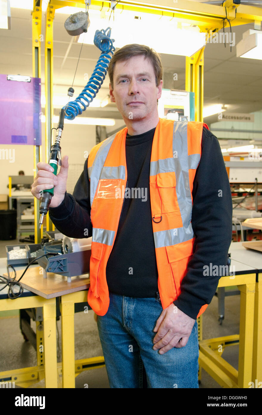 Electrical factory hi-res stock photography and images - Alamy