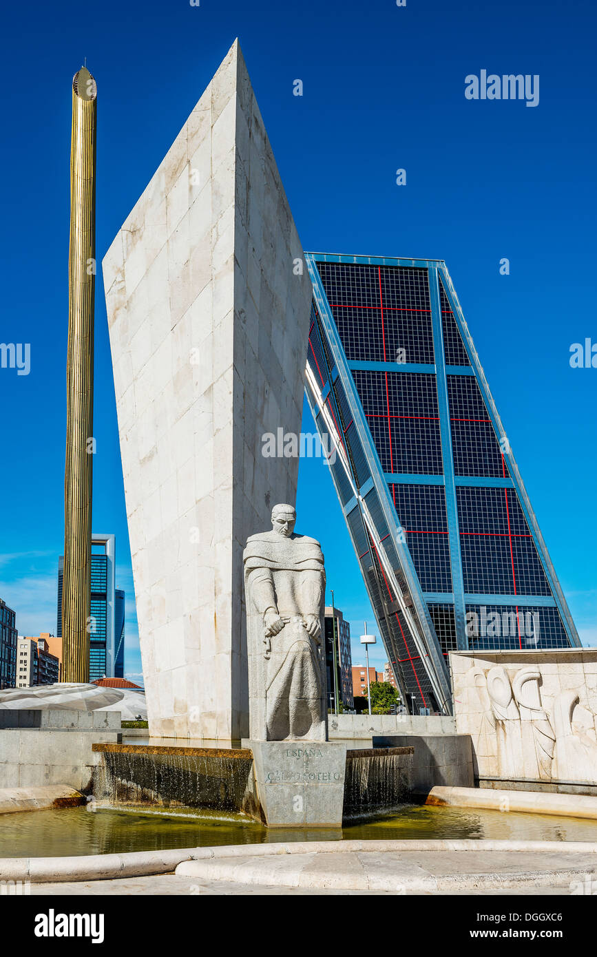 Madrid towers spain hi-res stock photography and images - Alamy