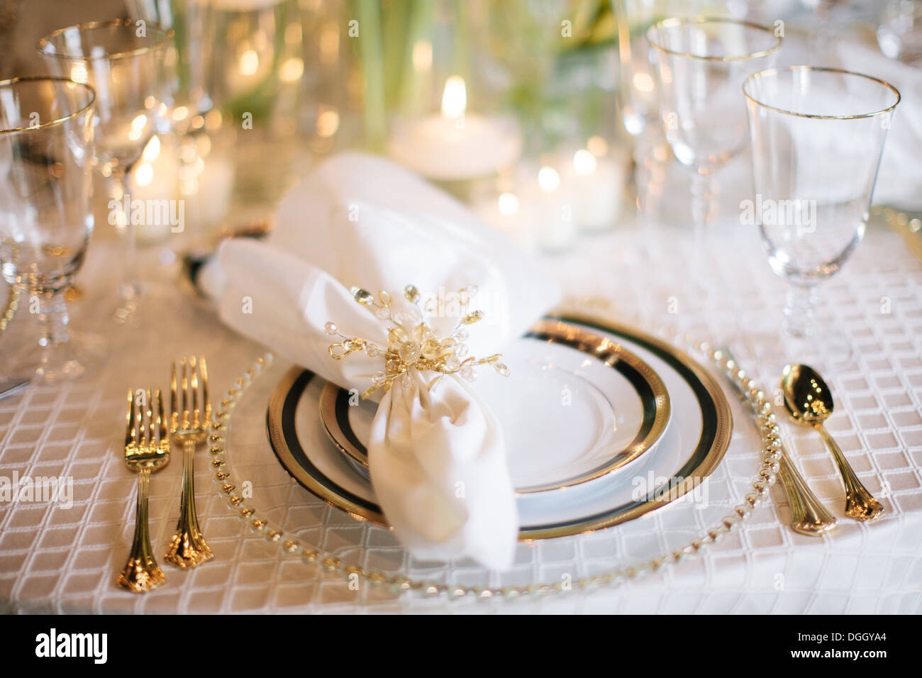 Gilt Table setting Stock Photo - Alamy