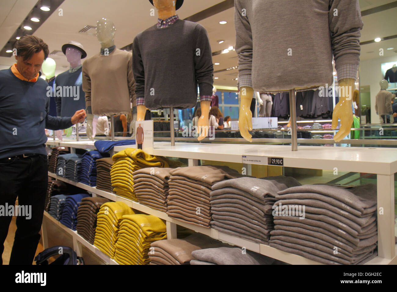 Paris France,Europe,French,9th arrondissement,Rue Scribe,shopping ...