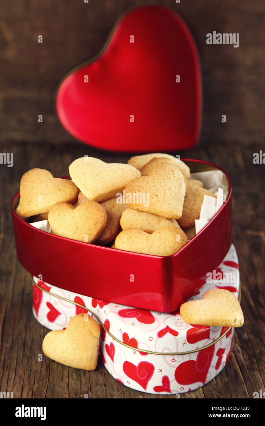 Adorable gift box hi-res stock photography and images - Alamy