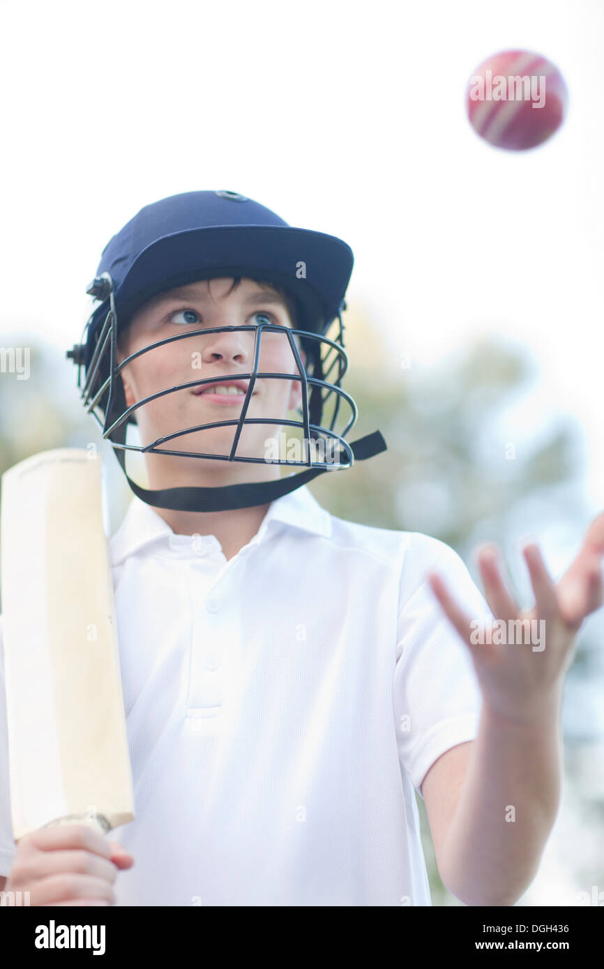 Wearing cricket helmet hi-res stock photography and images - Alamy