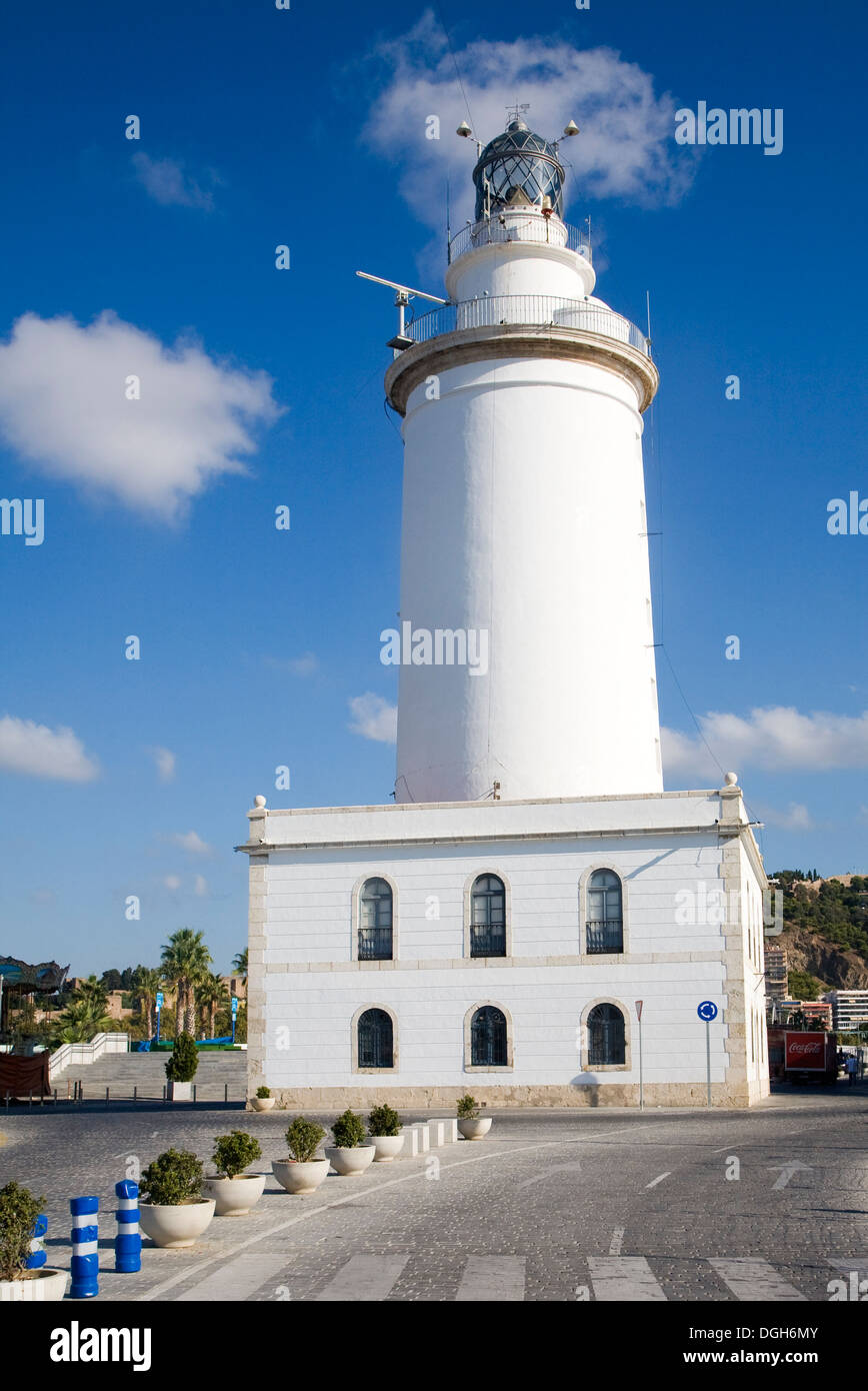 The port of malaga hi-res stock photography and images - Alamy