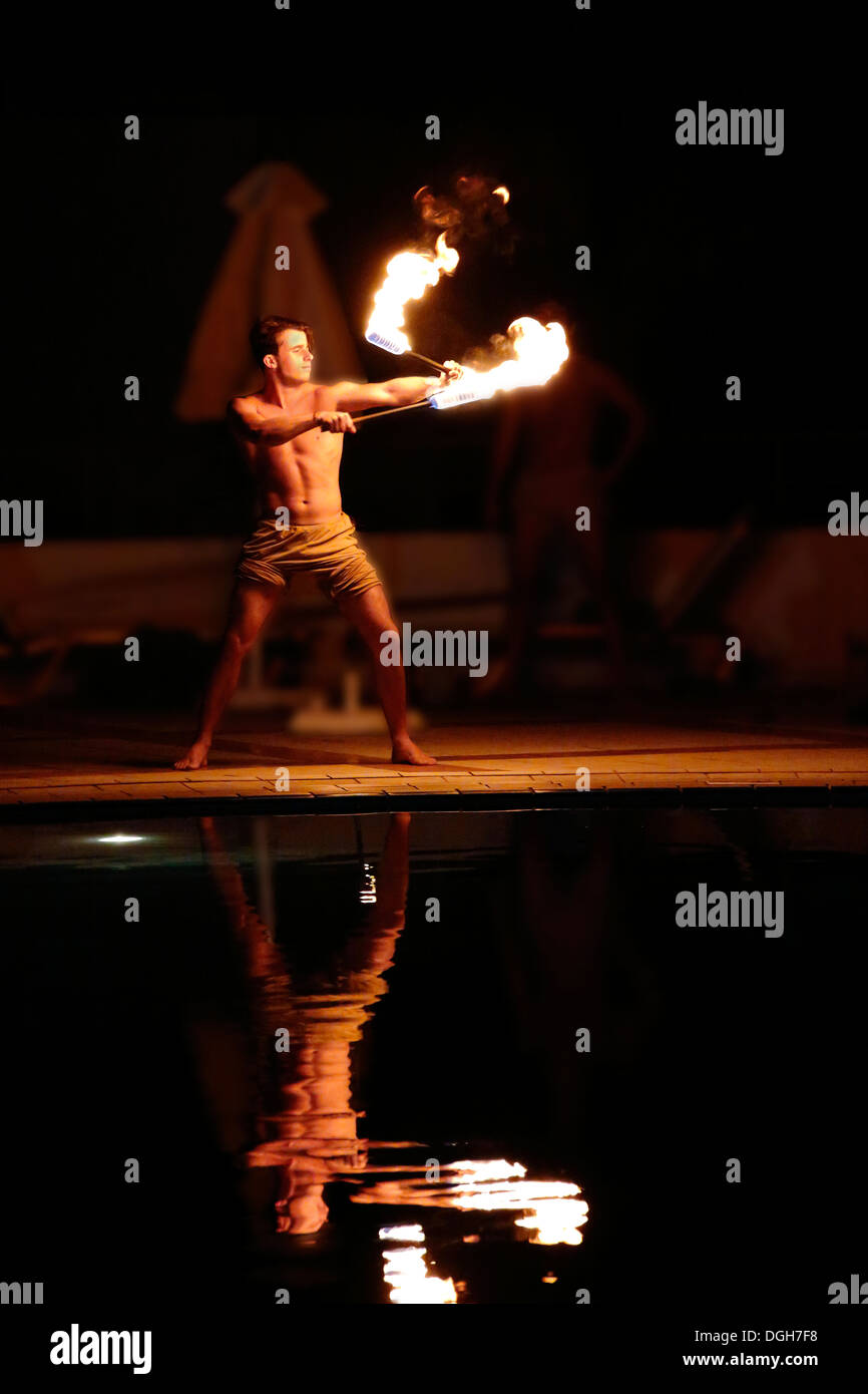 Man juggling fire hi-res stock photography and images - Alamy