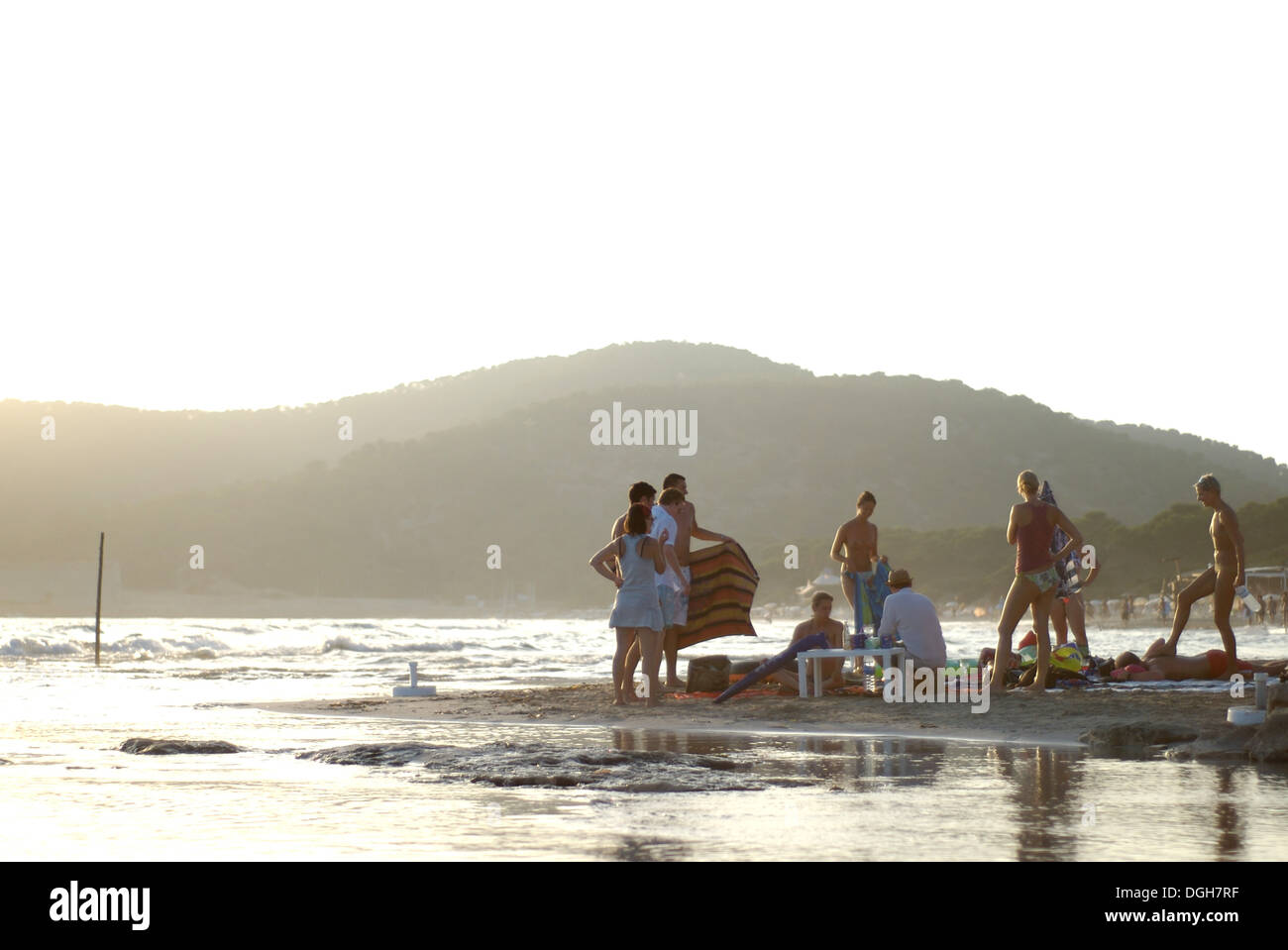 Beach party ibiza hi-res stock photography and images - Alamy