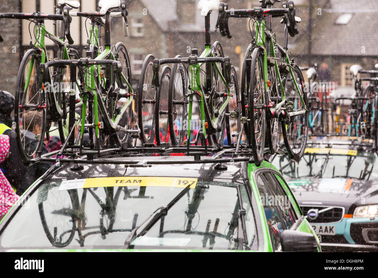 Race rack hi-res stock photography and images - Alamy