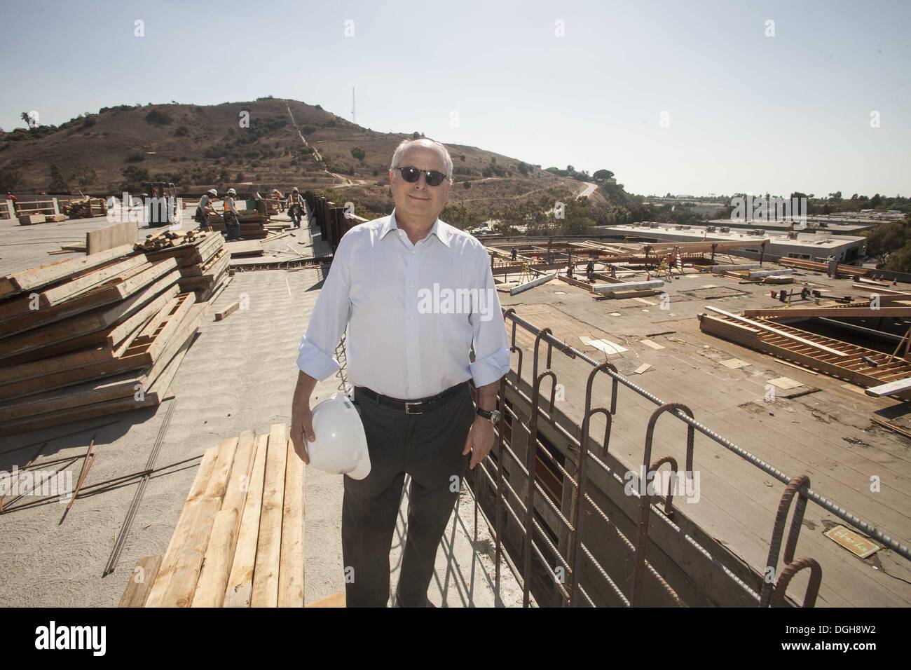 Los Angeles, California, USA. 2nd Jan, 2000. Michael Hackman, CEO of ...