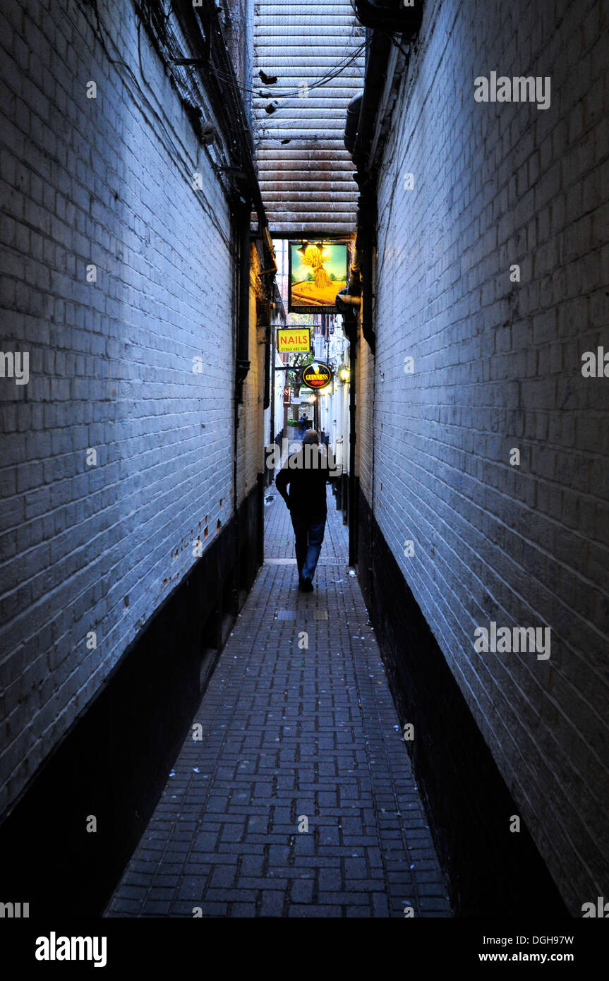 Oxford alleyway hi-res stock photography and images - Alamy
