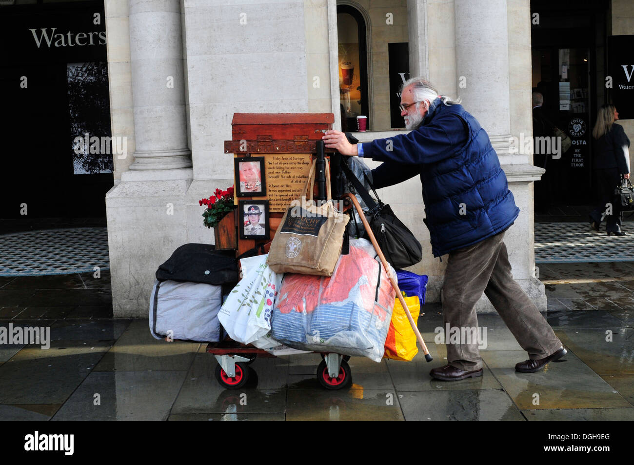 Man pushing the cart hi-res stock photography and images - Alamy