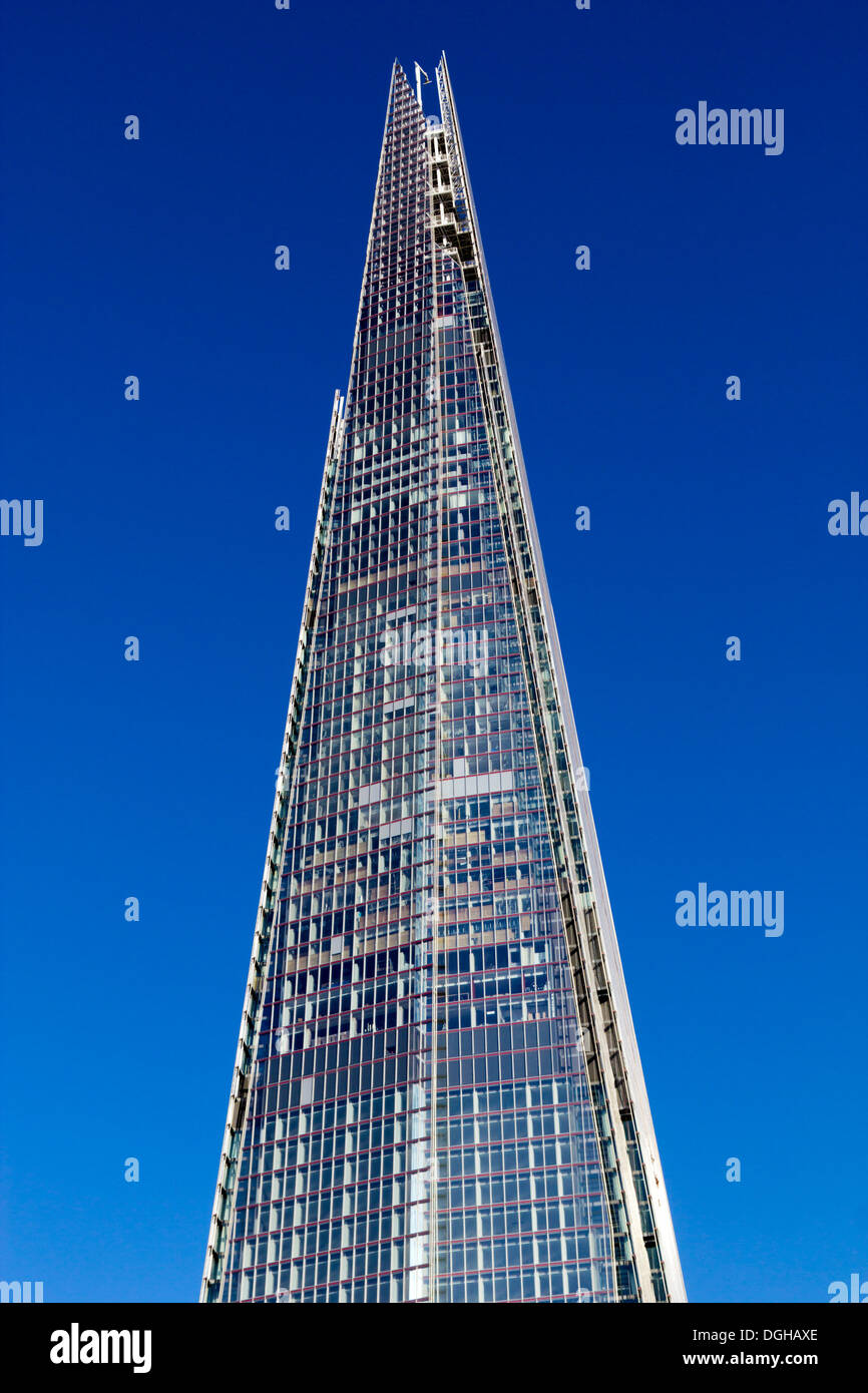 Shard Skyscraper - London bridge Stock Photo - Alamy