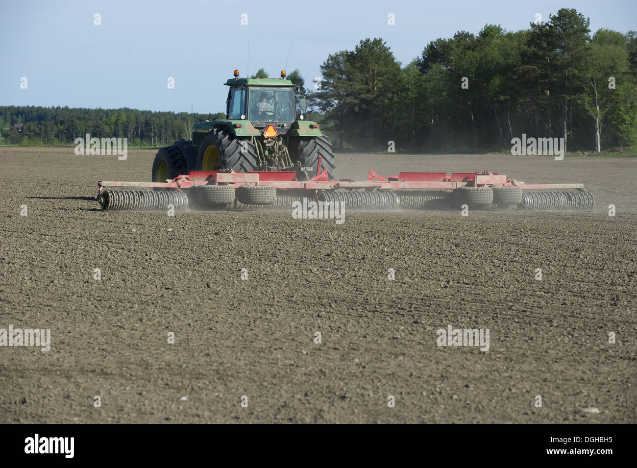 Field rollers hi-res stock photography and images - Alamy
