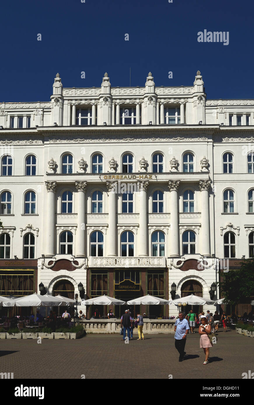 Gerbeaud cukraszda hi-res stock photography and images - Alamy