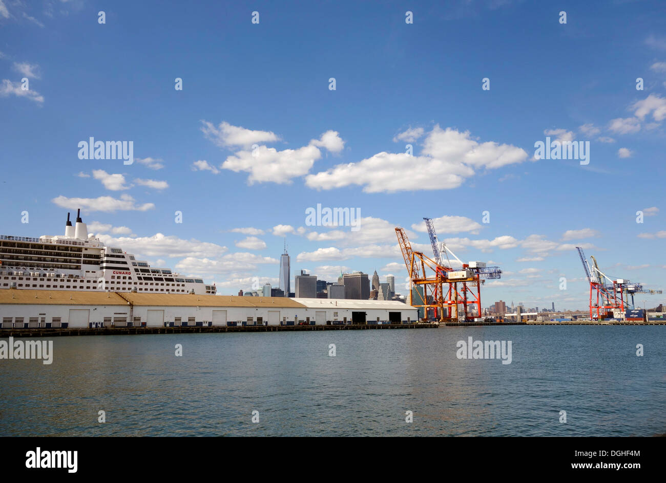 Brooklyn Container Port High Resolution Stock Photography and Images ...