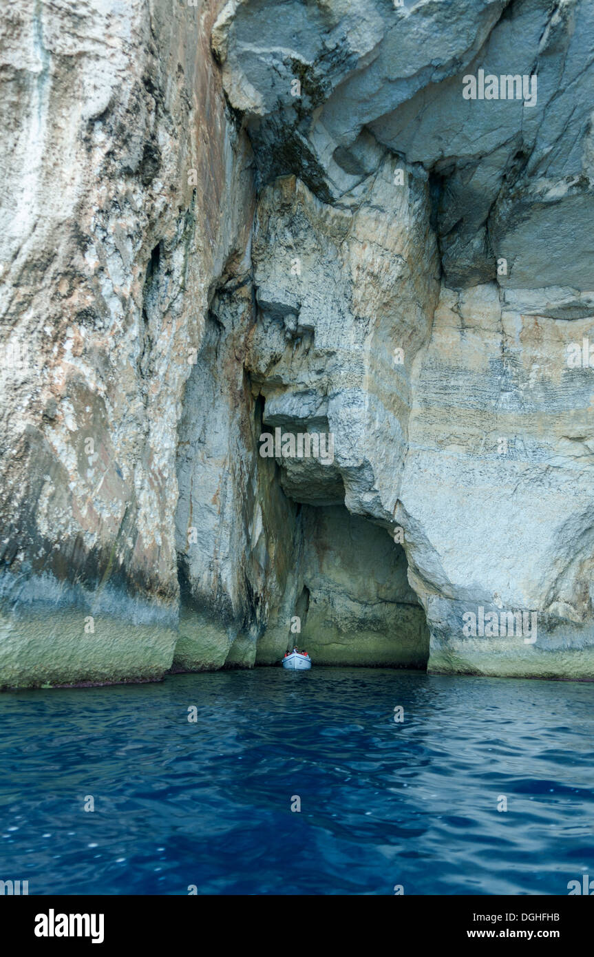 Dwejra coastline hi-res stock photography and images - Alamy