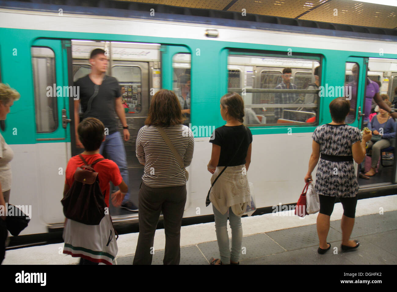 Paris France,Europe,French,1st arrondissement,Concorde Metro Station ...