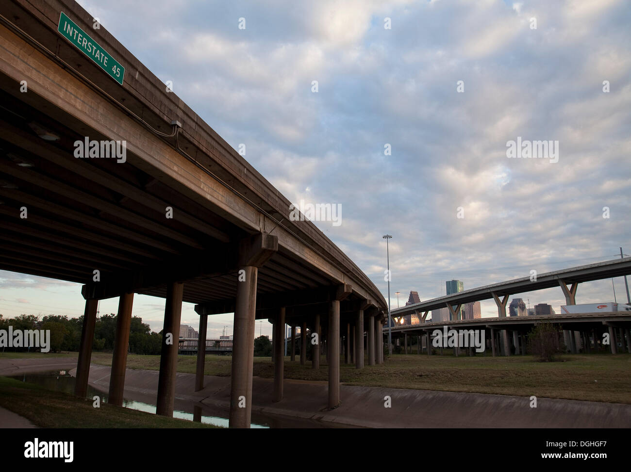 Houston i 45 hi-res stock photography and images - Alamy