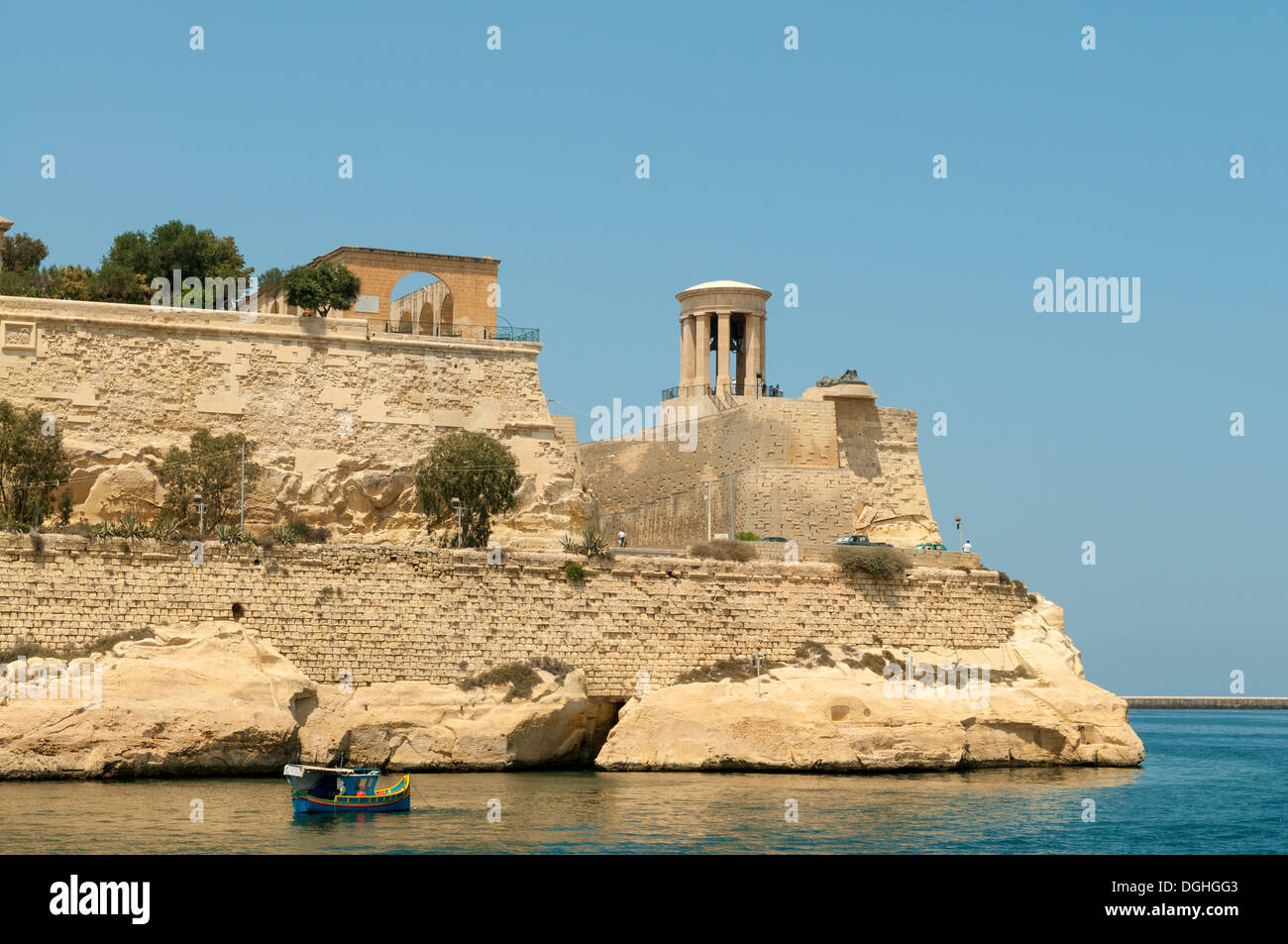 Siege Bell Memorial, Valletta, Malta Stock Photo - Alamy