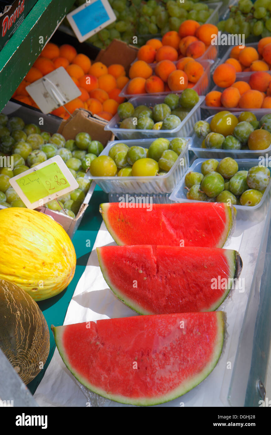 Paris France,Europe,French,9th arrondissement,Rue Jean-Baptiste Pigalle ...