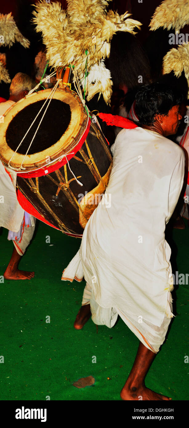 Dhak hi-res stock photography and images - Alamy