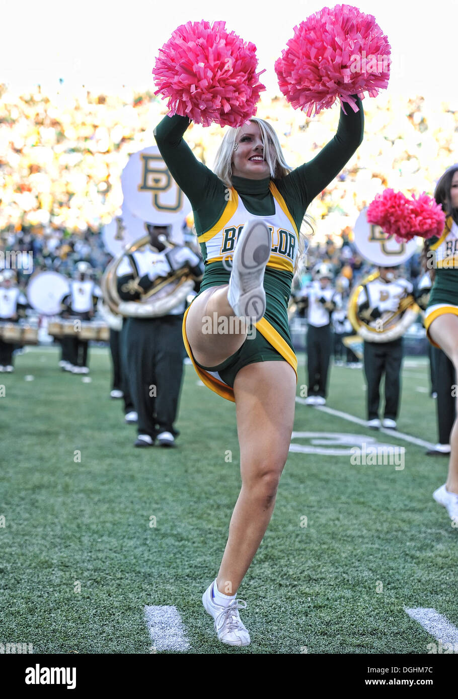 Baylor Bears Cheerleaders perform during an NCAA college football game ...