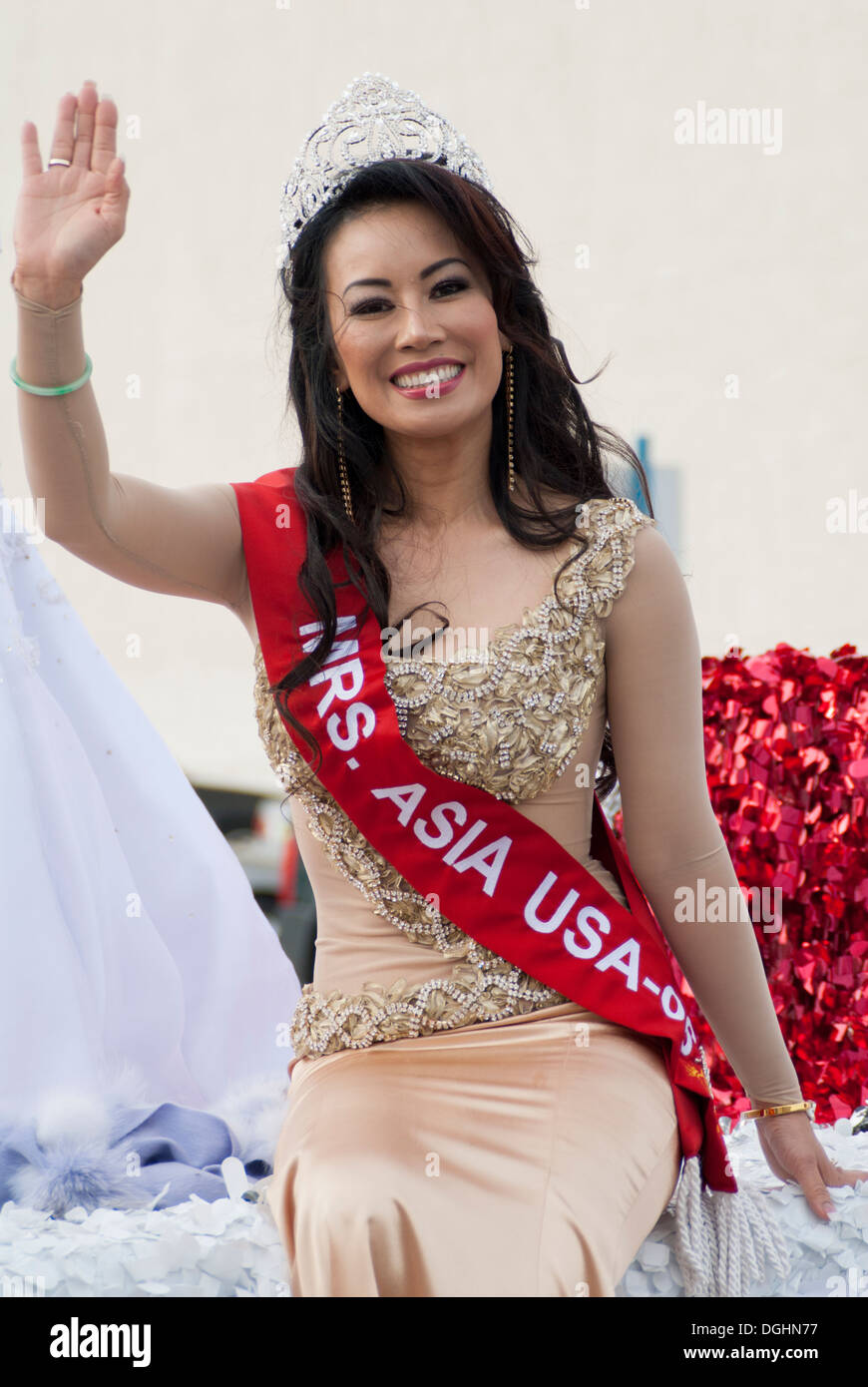 Chinese parade in downtown Los Angeles California 2006 Stock Photo - Alamy