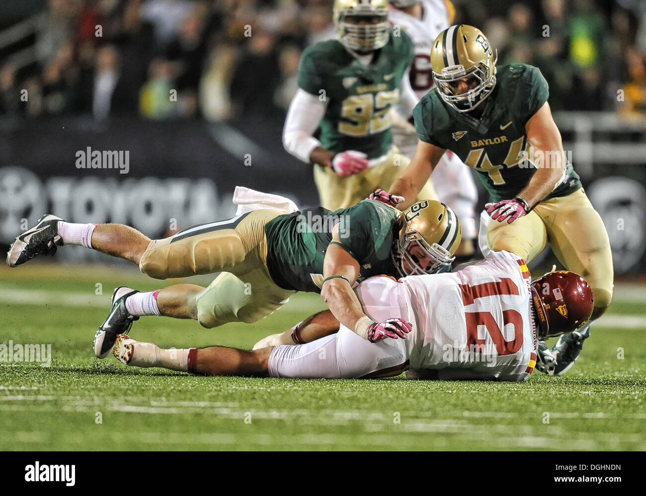 Iowa State Cyclones quarterback Sam B. Richardson (12) rolls out as he ...