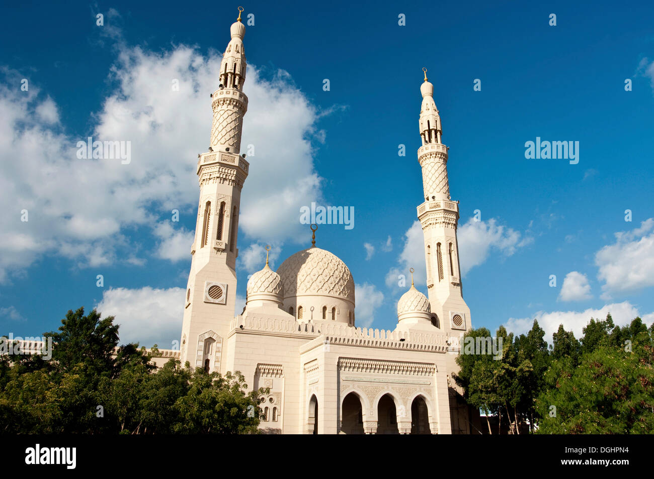 Grand mosque dubai hi-res stock photography and images - Alamy