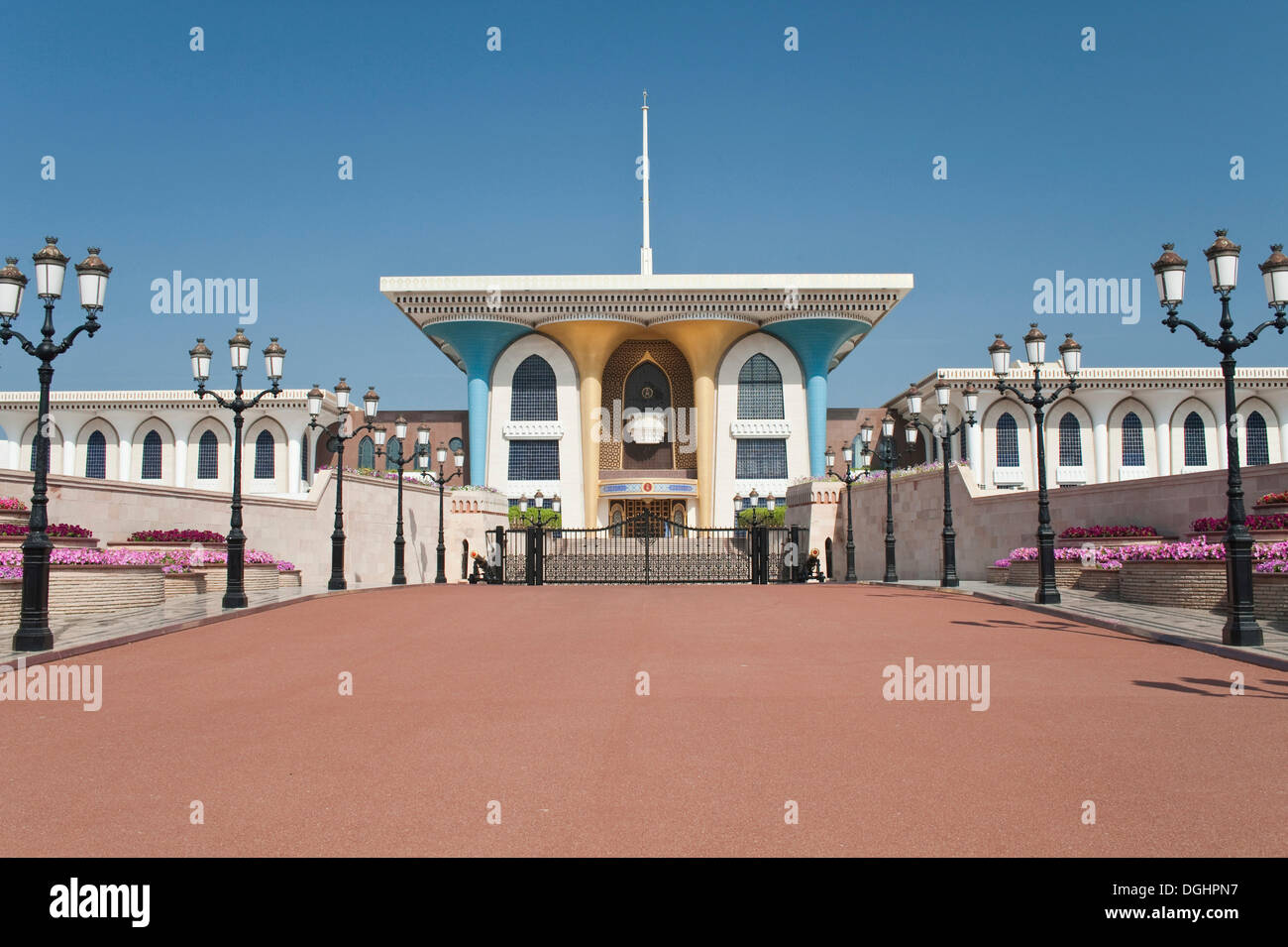View of the main building of the Al Alam Palace in Muscat, Oman, Middle ...