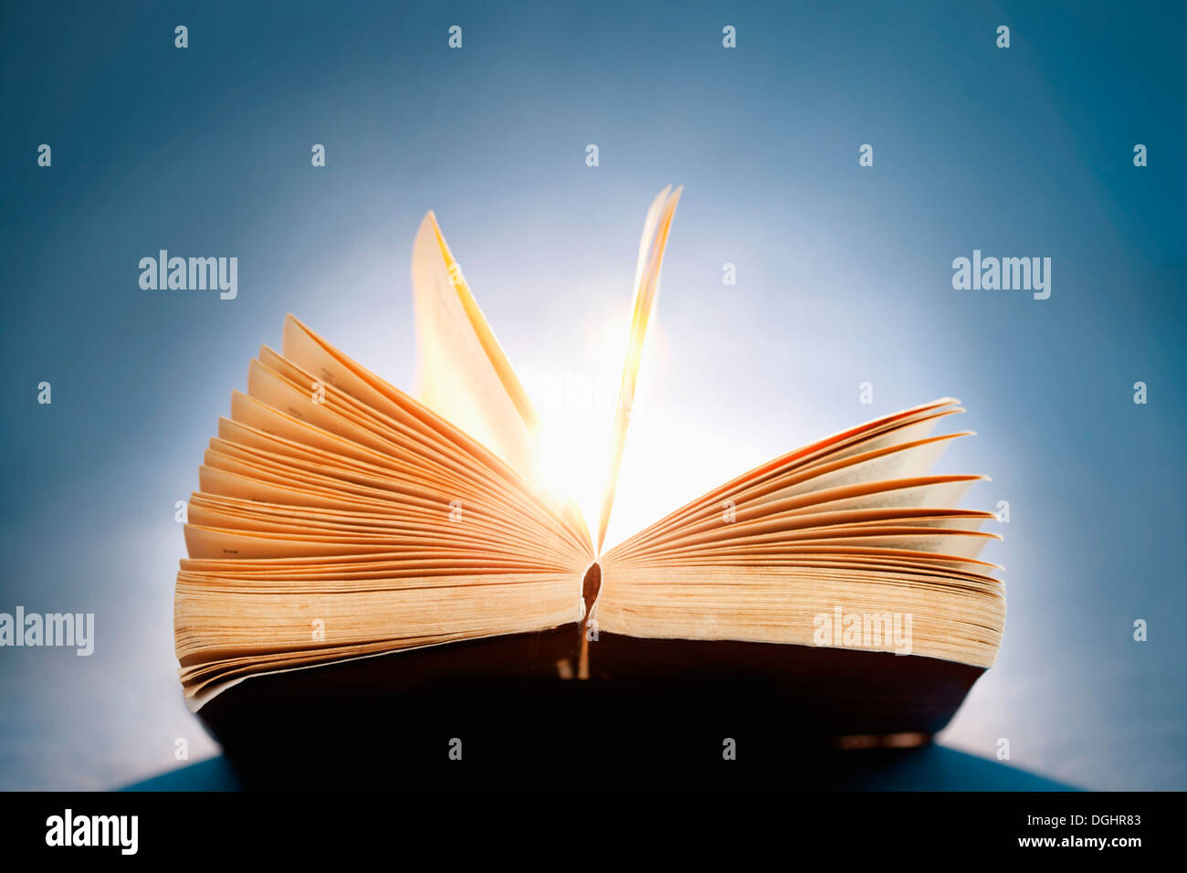 Wide pages hi-res stock photography and images - Alamy