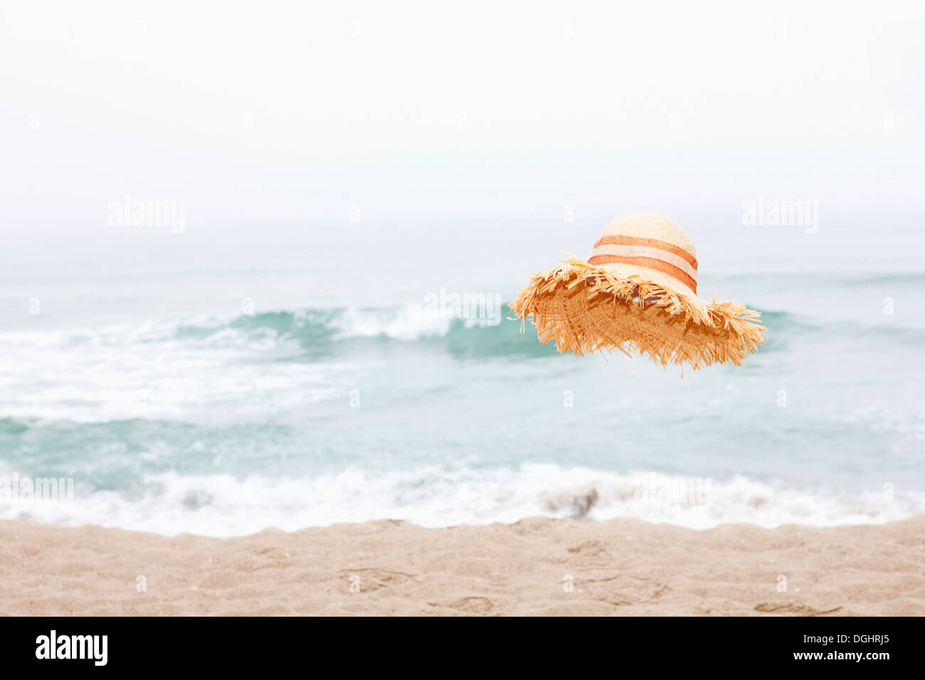 Flying on the beach hi-res stock photography and images - Alamy