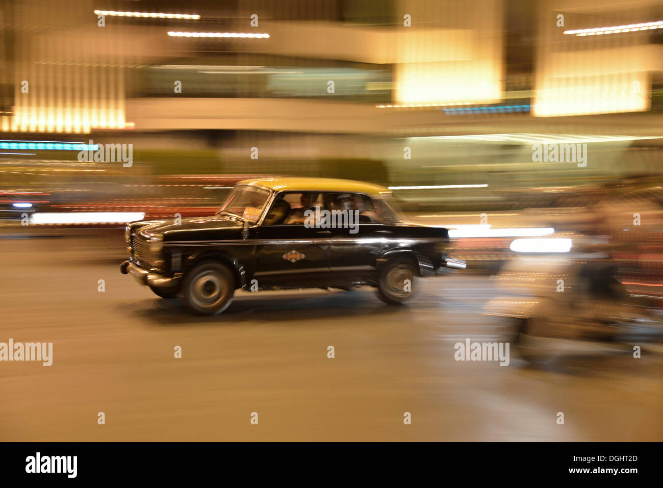 Night in bombay hi-res stock photography and images - Alamy