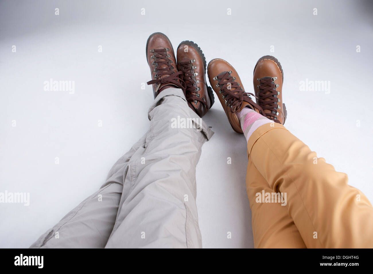 Wearing no shoes hi-res stock photography and images - Alamy