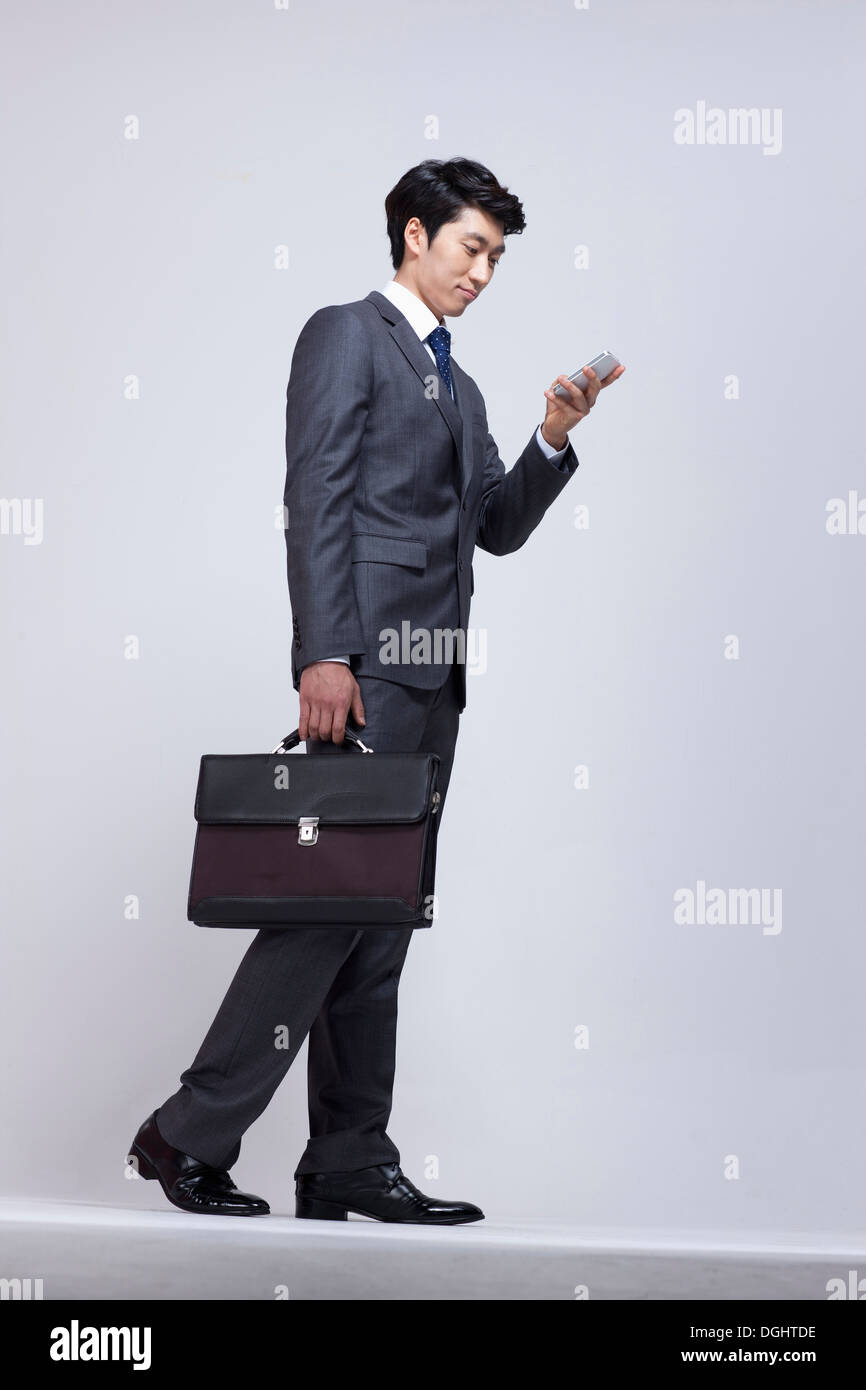 Man case phone hi-res stock photography and images - Alamy
