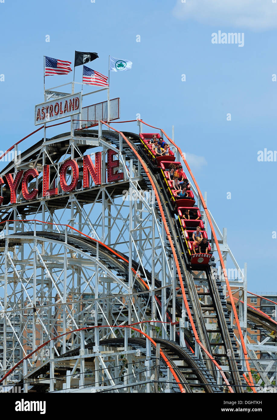 American amusement park rides hi-res stock photography and images - Alamy