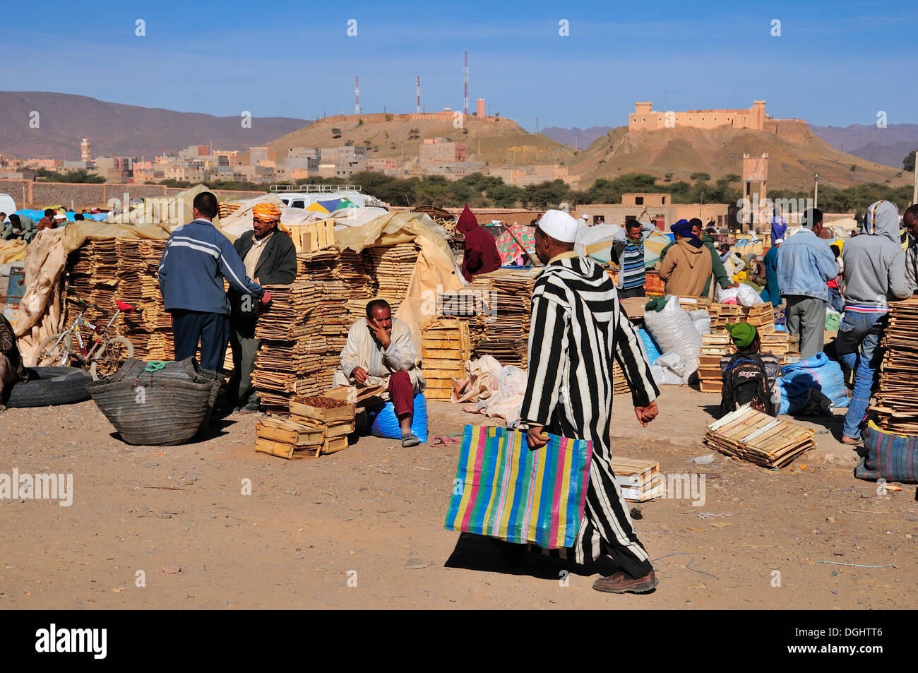 Berber men at the weekly market in Agdz, Draâtal, Agdz, Souss-Massa ...