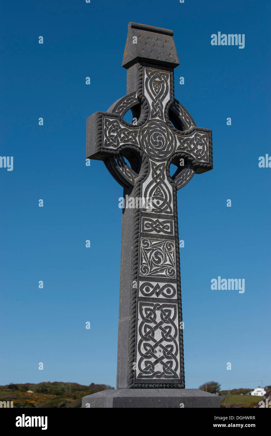 Celtic cross hi-res stock photography and images - Alamy