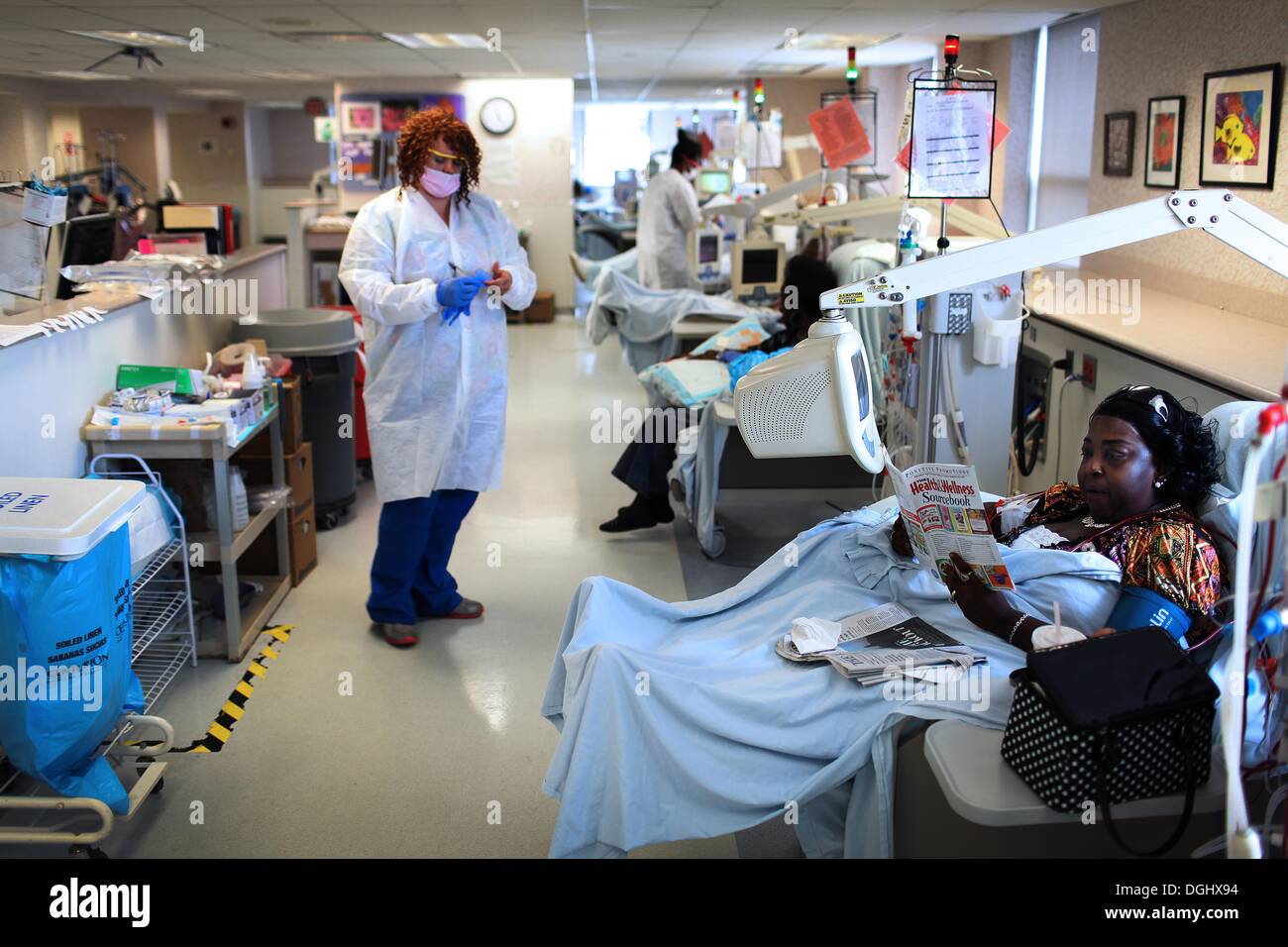 Dialysis machine hi-res stock photography and images - Alamy