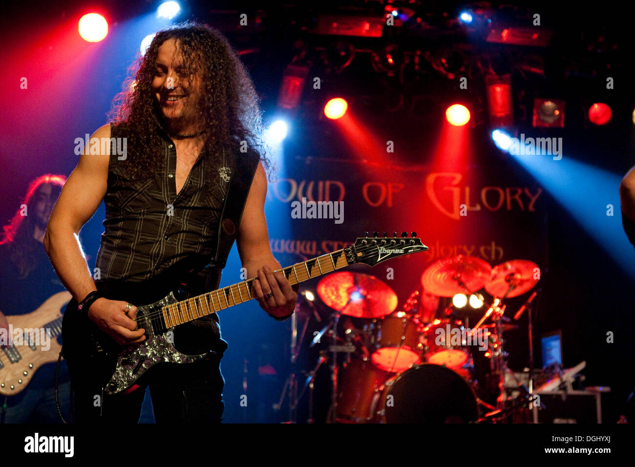 Heavy metal guitarist hi-res stock photography and images - Alamy