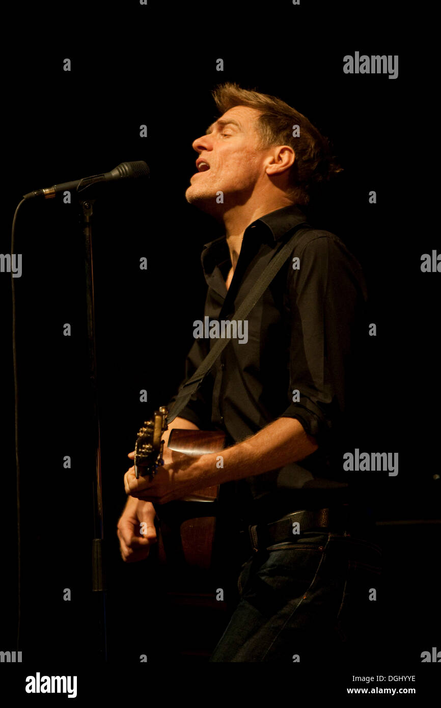 Adams musical instruments hi-res stock photography and images - Alamy