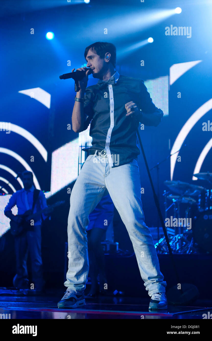 The Swiss soul singer Jan Dettwyler aka Seven live at the Energy Stars ...