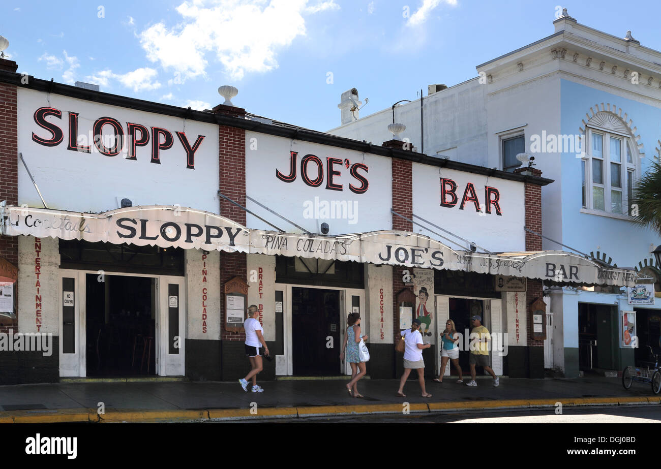 key west bars at the southern end of the florida keys Stock Photo - Alamy