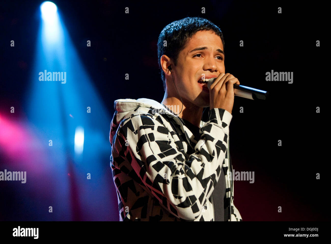 Leonardo Ritzmann, alias Leo, 20, winner of Popstars 2009 of the German ...