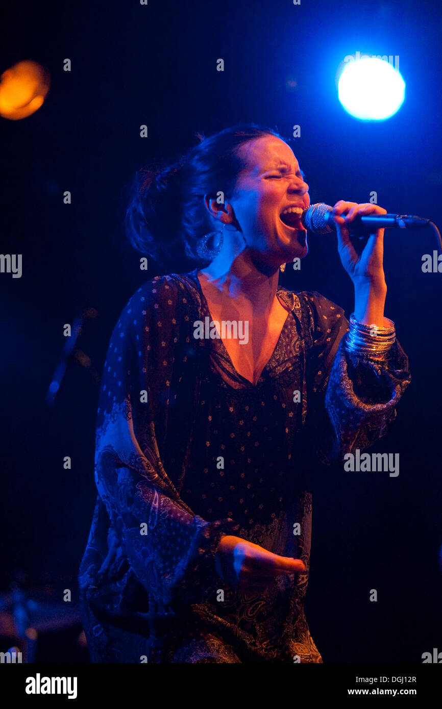 The Swiss singer Caroline Chevin live with band in the Schueuer venue ...