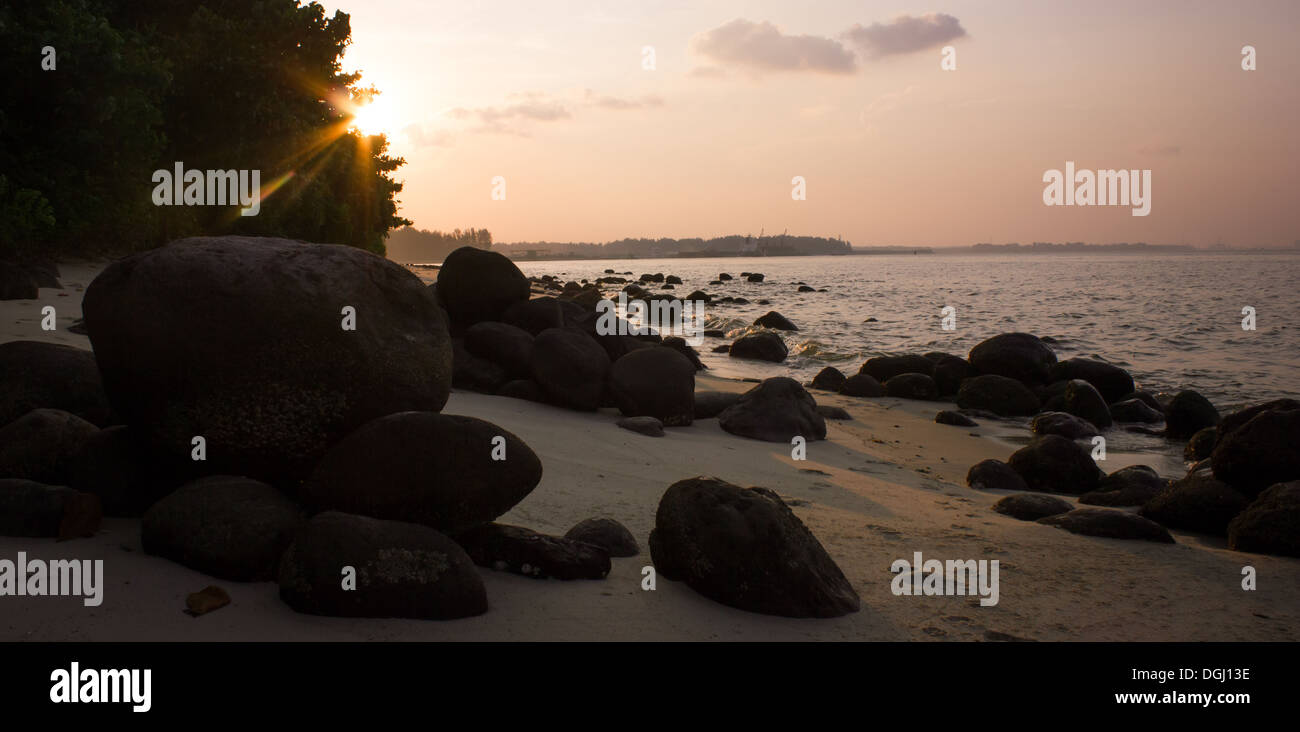 Castaway beach hi-res stock photography and images - Alamy