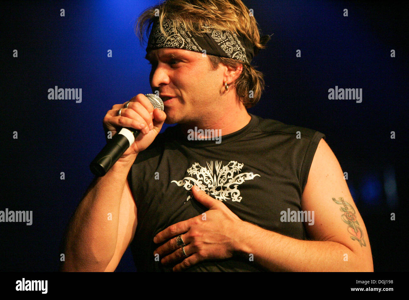 Sweeney singer hi-res stock photography and images - Alamy