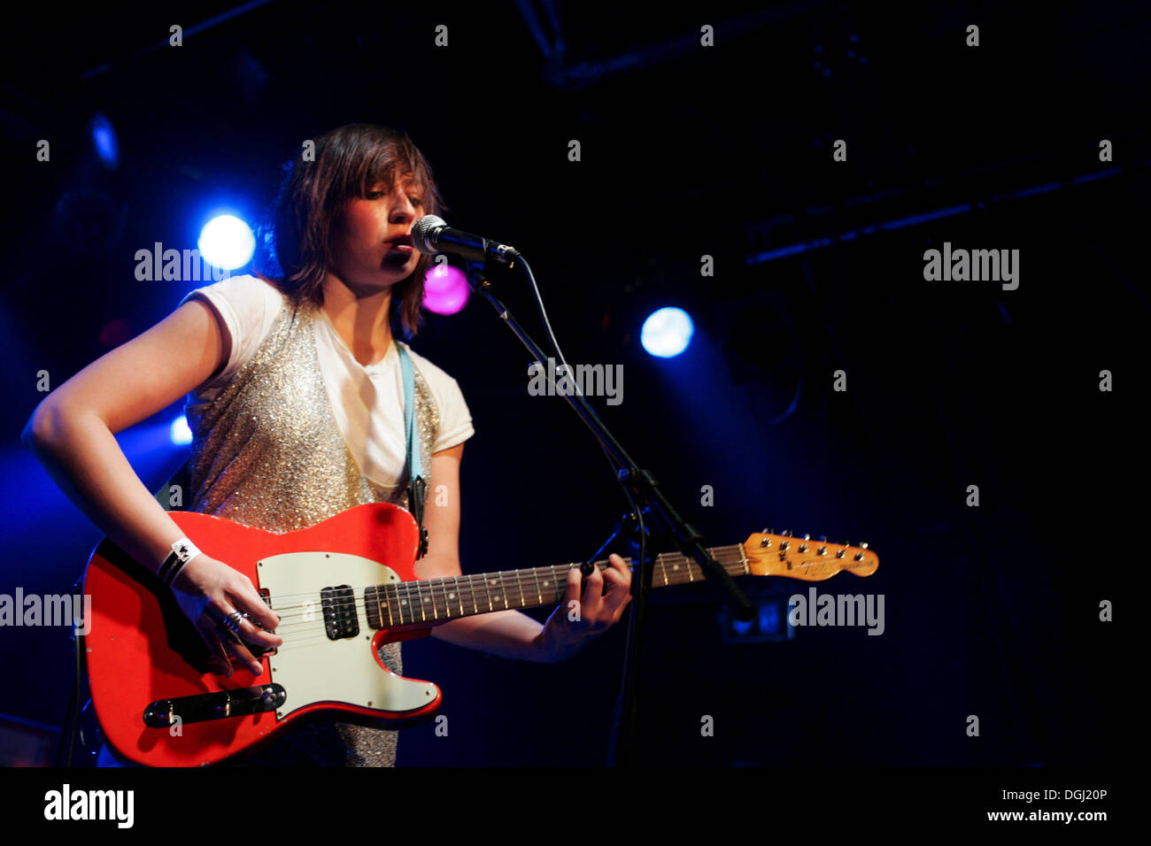 British rock singer guitarist charlotte hi-res stock photography and ...