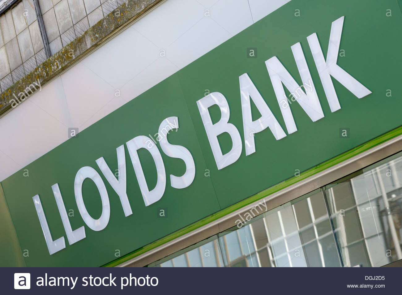 Lloyds Bank Branch Sign Logo Stock Photos & Lloyds Bank Branch Sign ...