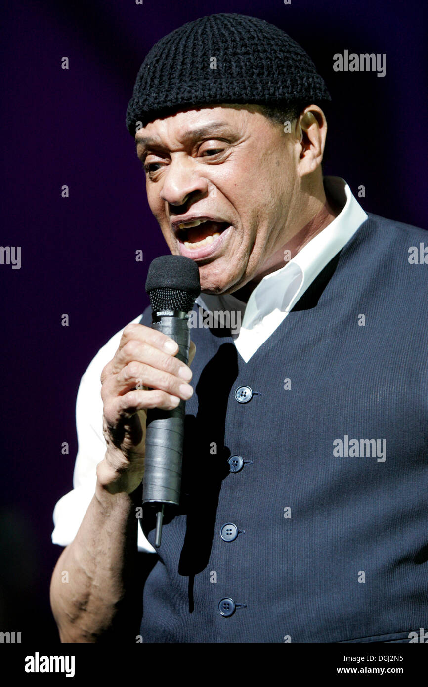 Al Jarreau, the US American jazz, pop and rhythm and blues singer and ...