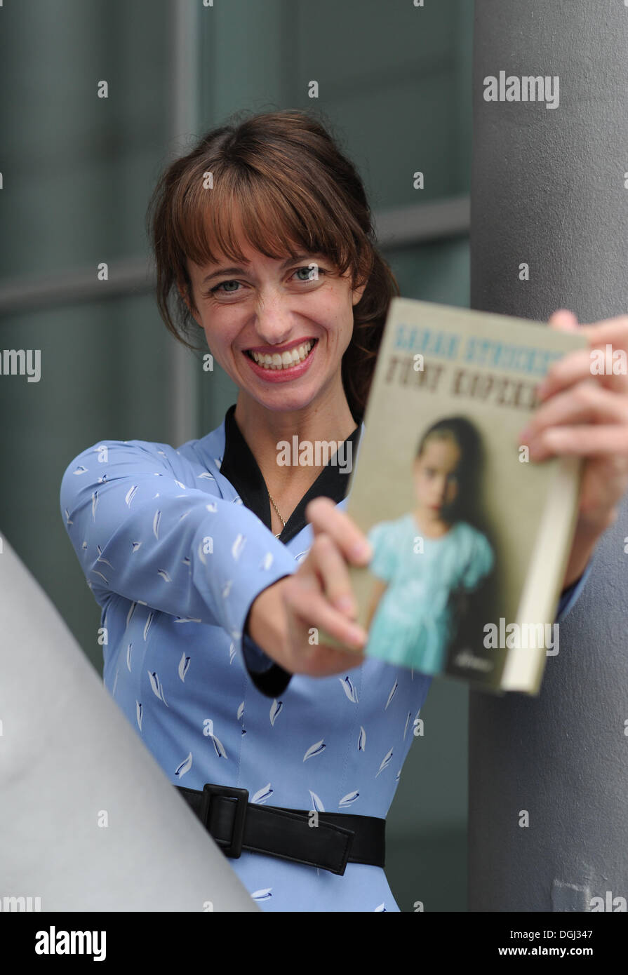 Sarah stricker hi-res stock photography and images - Alamy